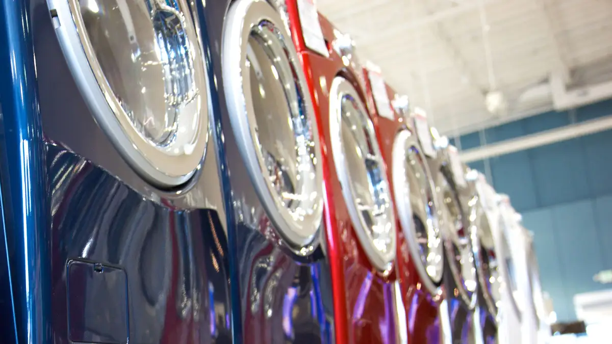 CES 2024: Samsung Bespoke smart washer dryers clean with AI assistance ...